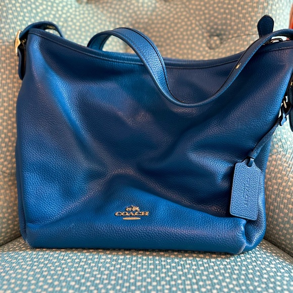 Coach | Bags | Coach Soft Pebble Leather Shoulder Bagcrossbody Bag In ...
